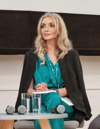 dr Izabela Rudzka - Społeczna Akademia Nauk - uczelnia wyższa SAN